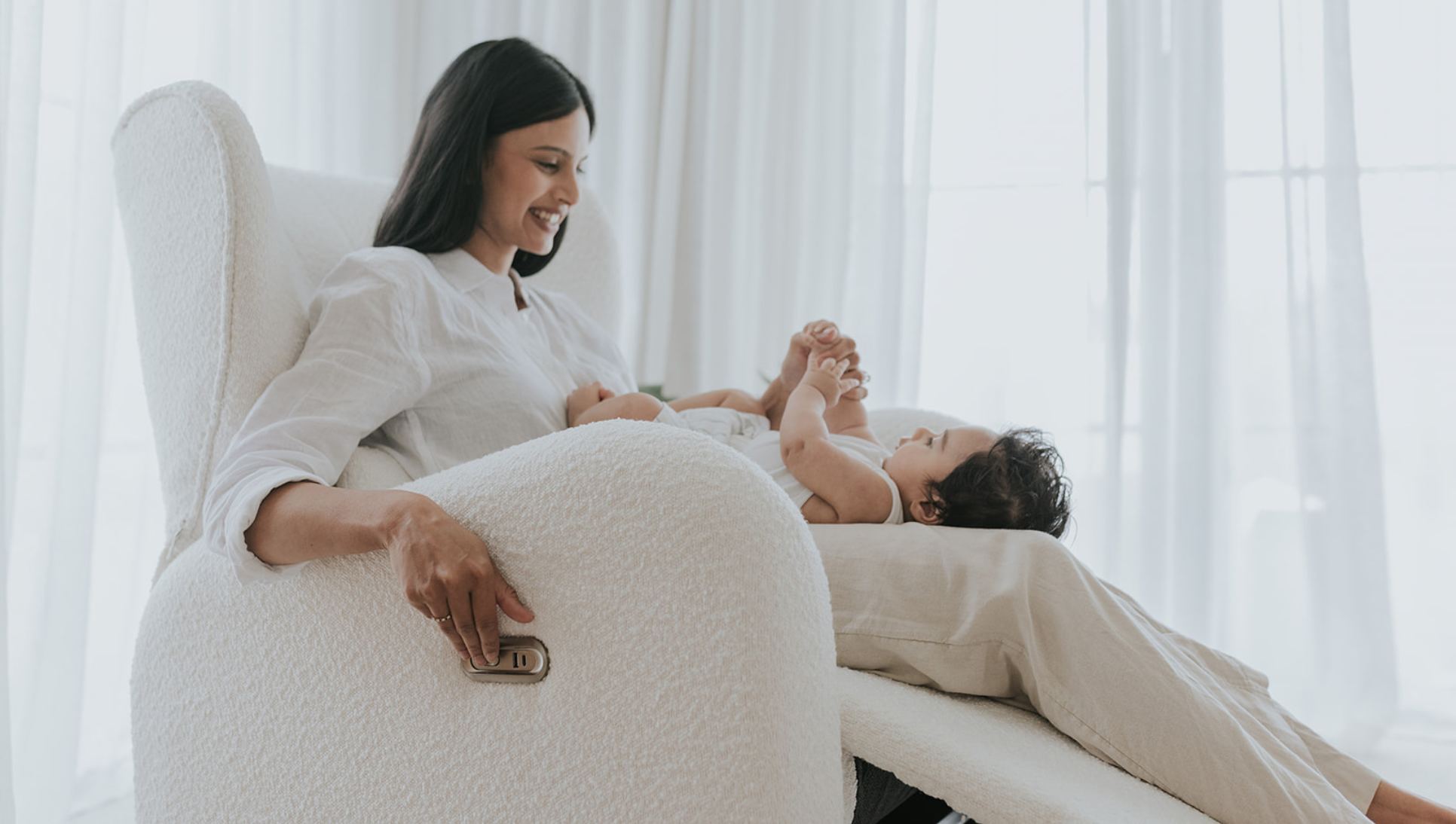 The chair that holds you like a hug for postpartum | BabyRest Celeste