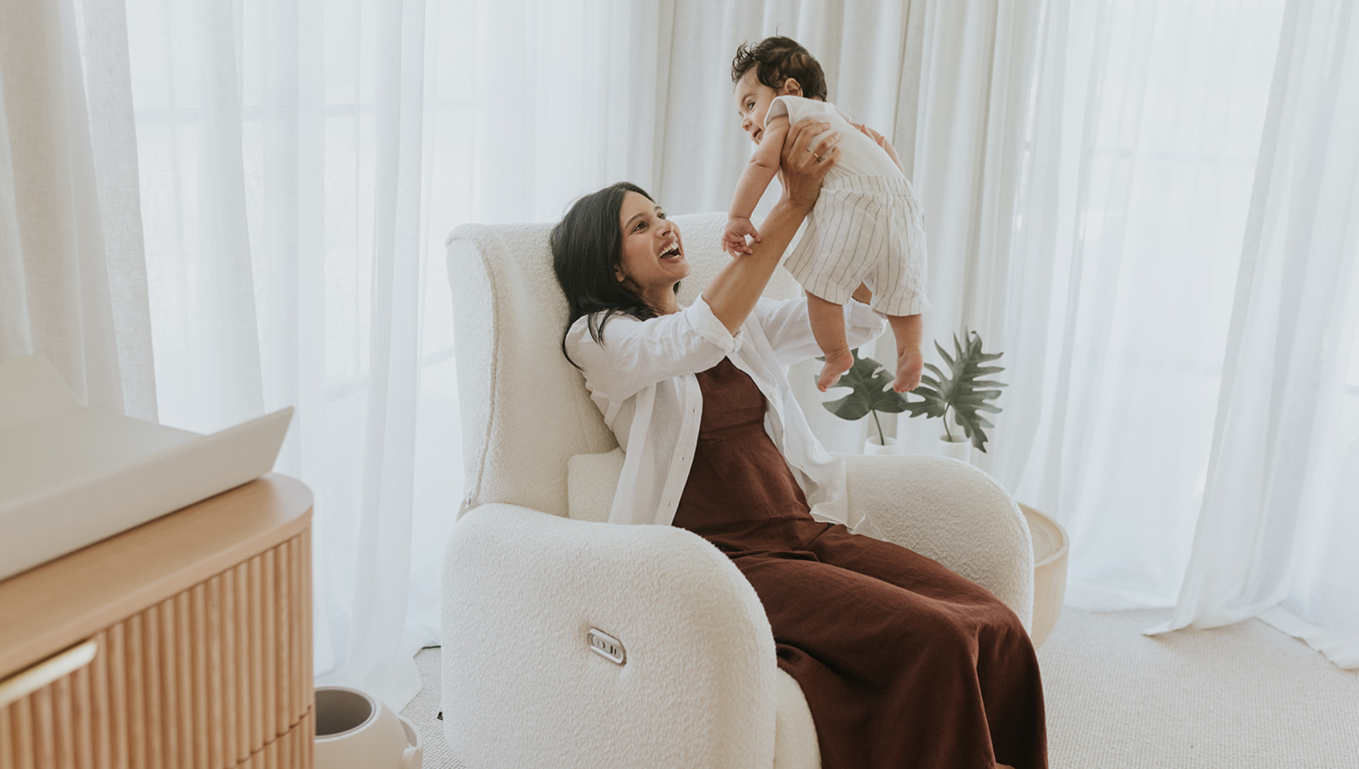 Decoding the detail: What glide, swivel and recline mean for you – BabyRest